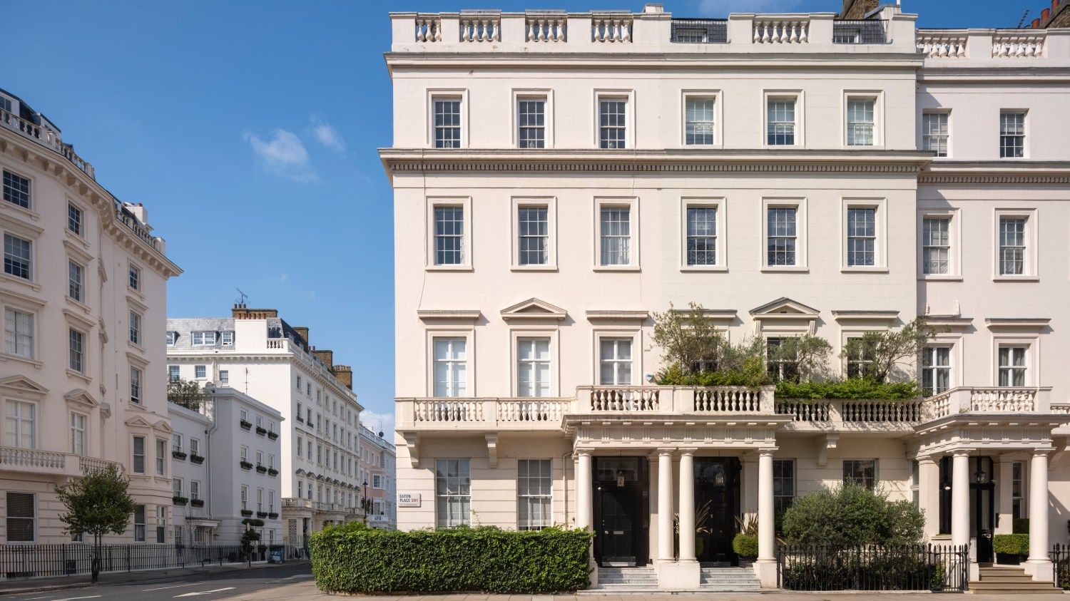 London: The Phenomenon of Empty Luxury Homes