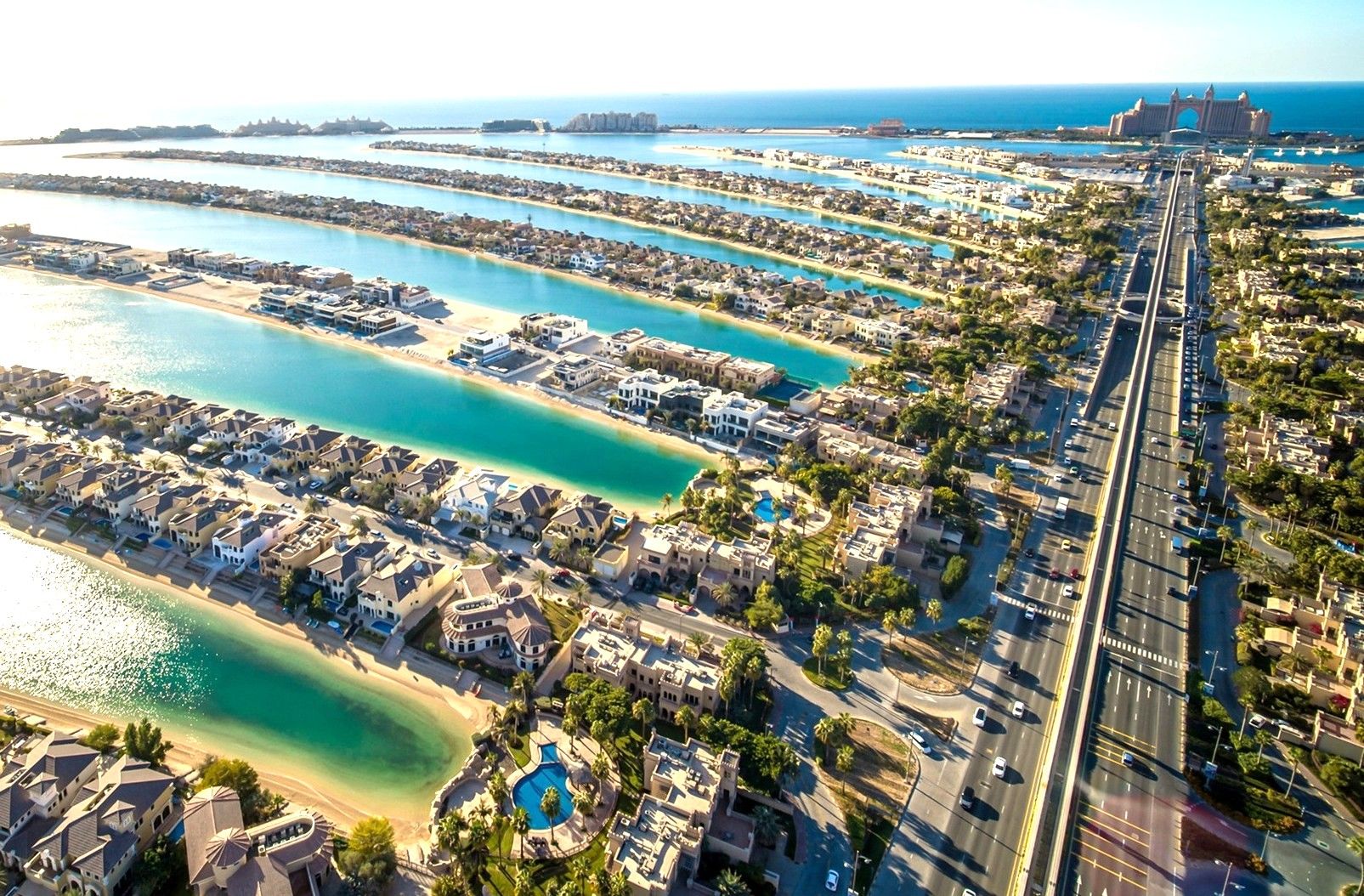Dubai's Luxury Villa Rental Market Hits New Heights